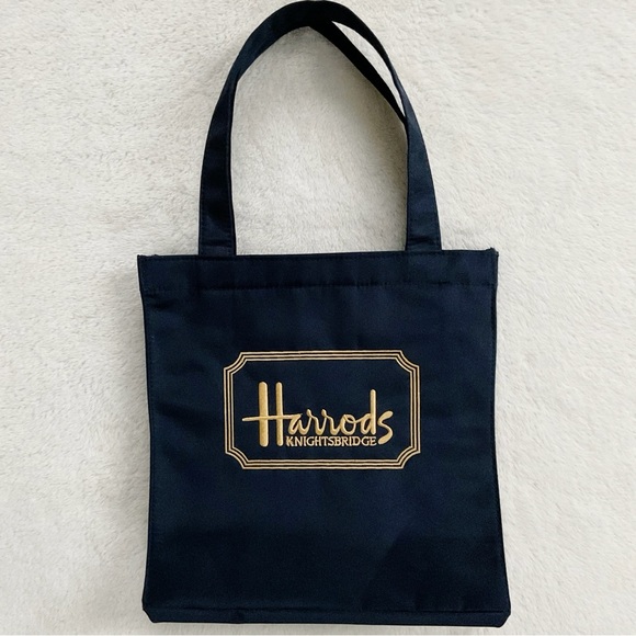 Harrods | Bags | Harrods Knightsbridge Signature Iconic Tote Small Open ...